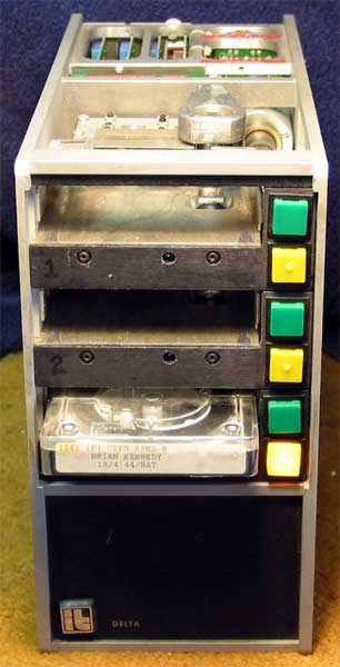 classicaudio.com..... For Sale..... ITC Delta Series Triple Stack Cart ...